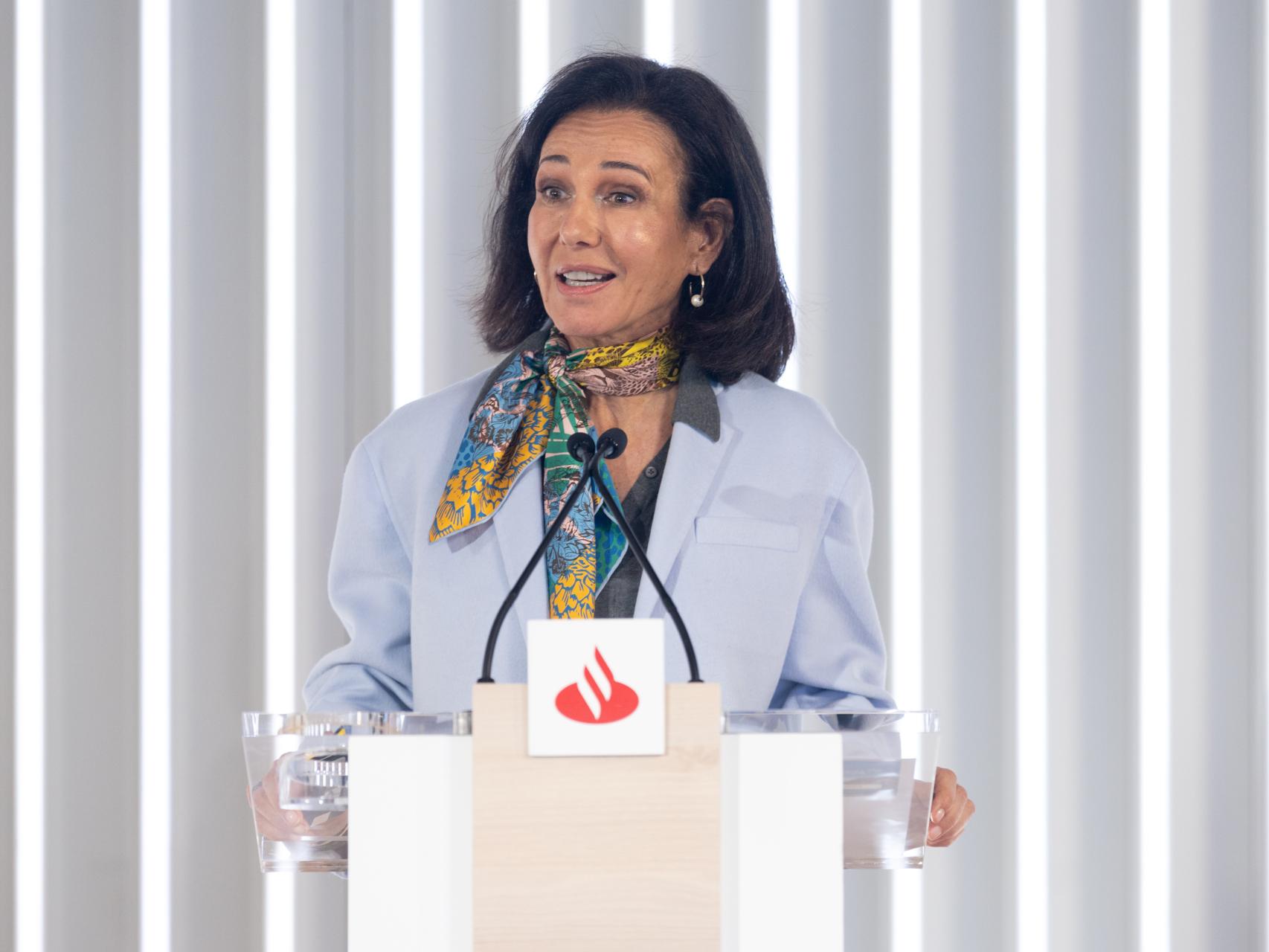 Santander AM España supera por primera vez los 100.000 millones en ...