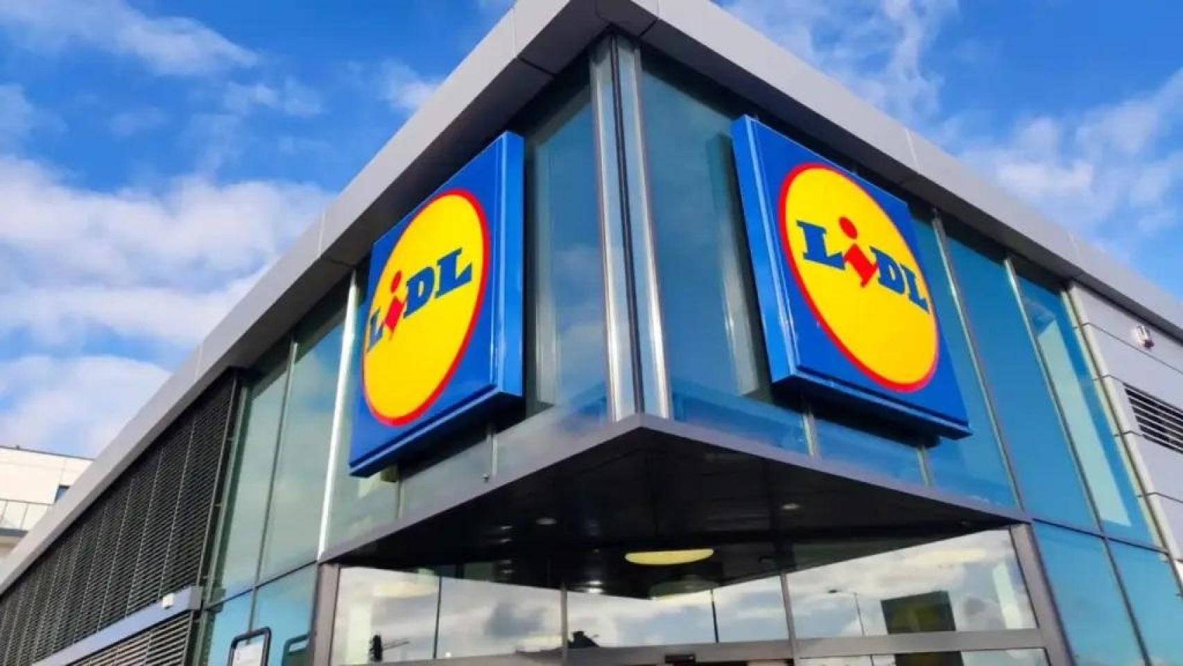 Adiós a los radiadores: esta potente chimenea eléctrica de Lidl se ...