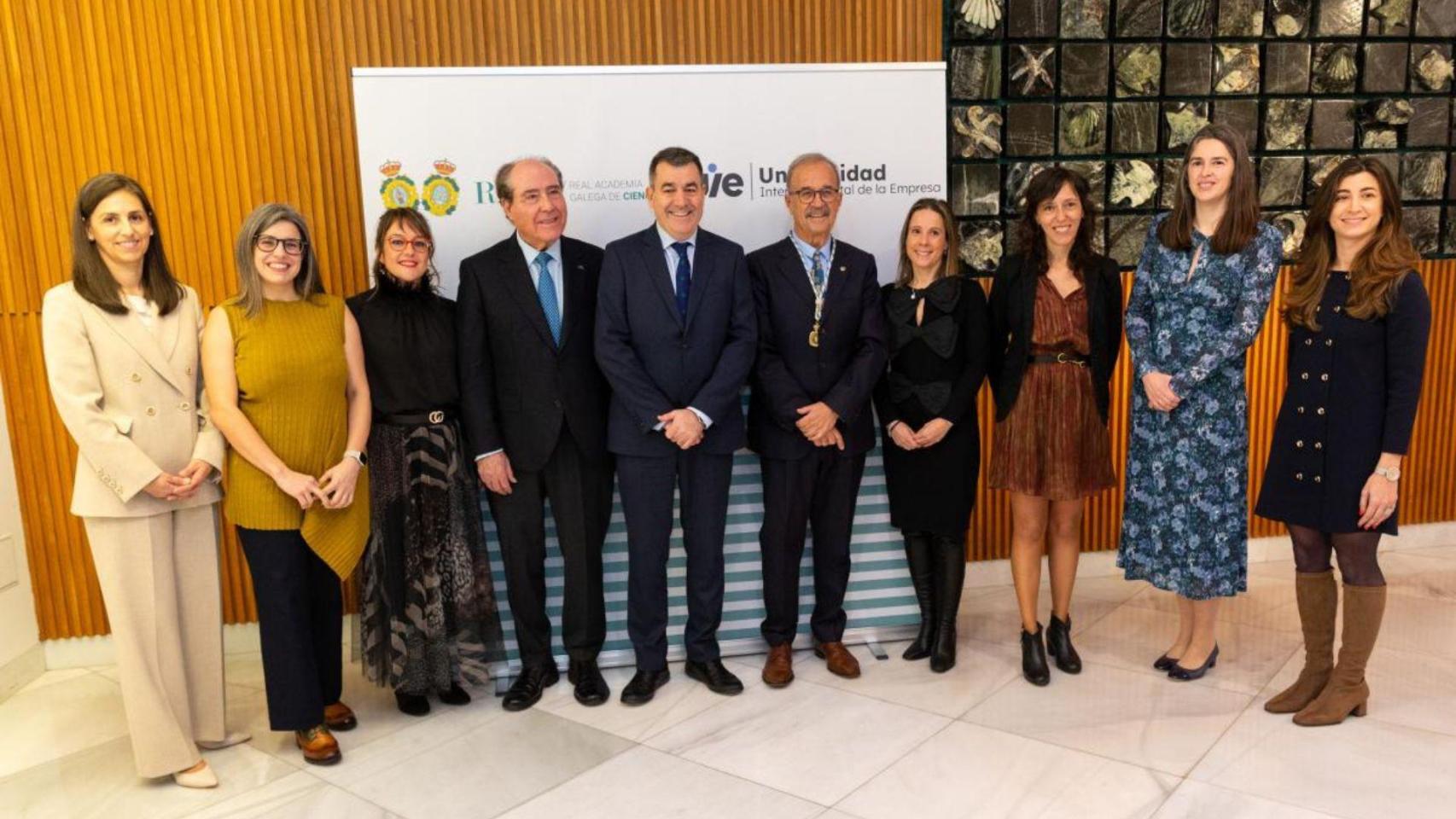 Siete investigadoras gallegas, reconocidas con los premios RAGC-UIE por ...