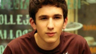 La vida actual de David Castillo, de ser Jonathan en 'Aída' a su brutal ...