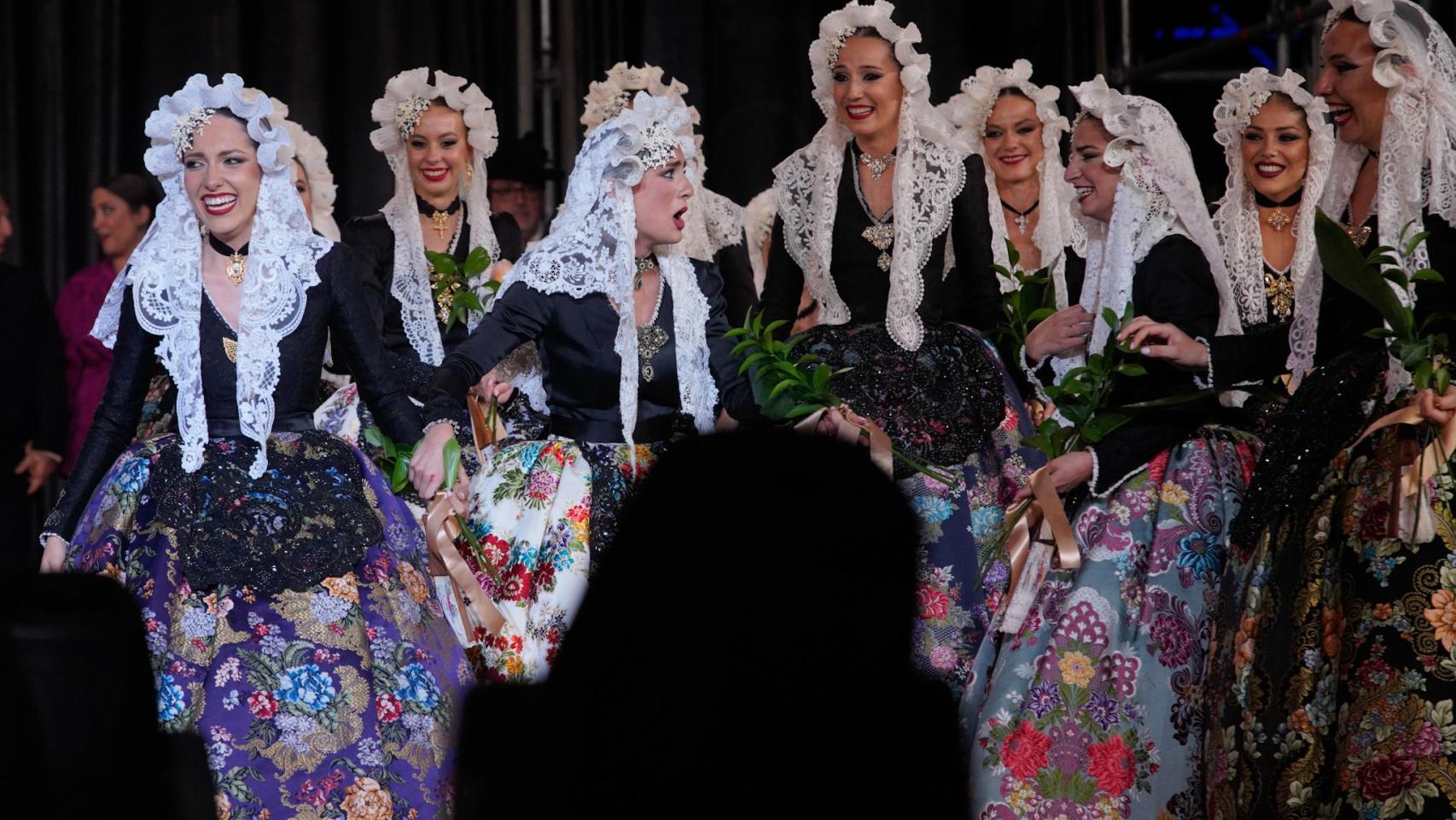 Alicante elige a la nueva Bellea del Foc 2025: la gala