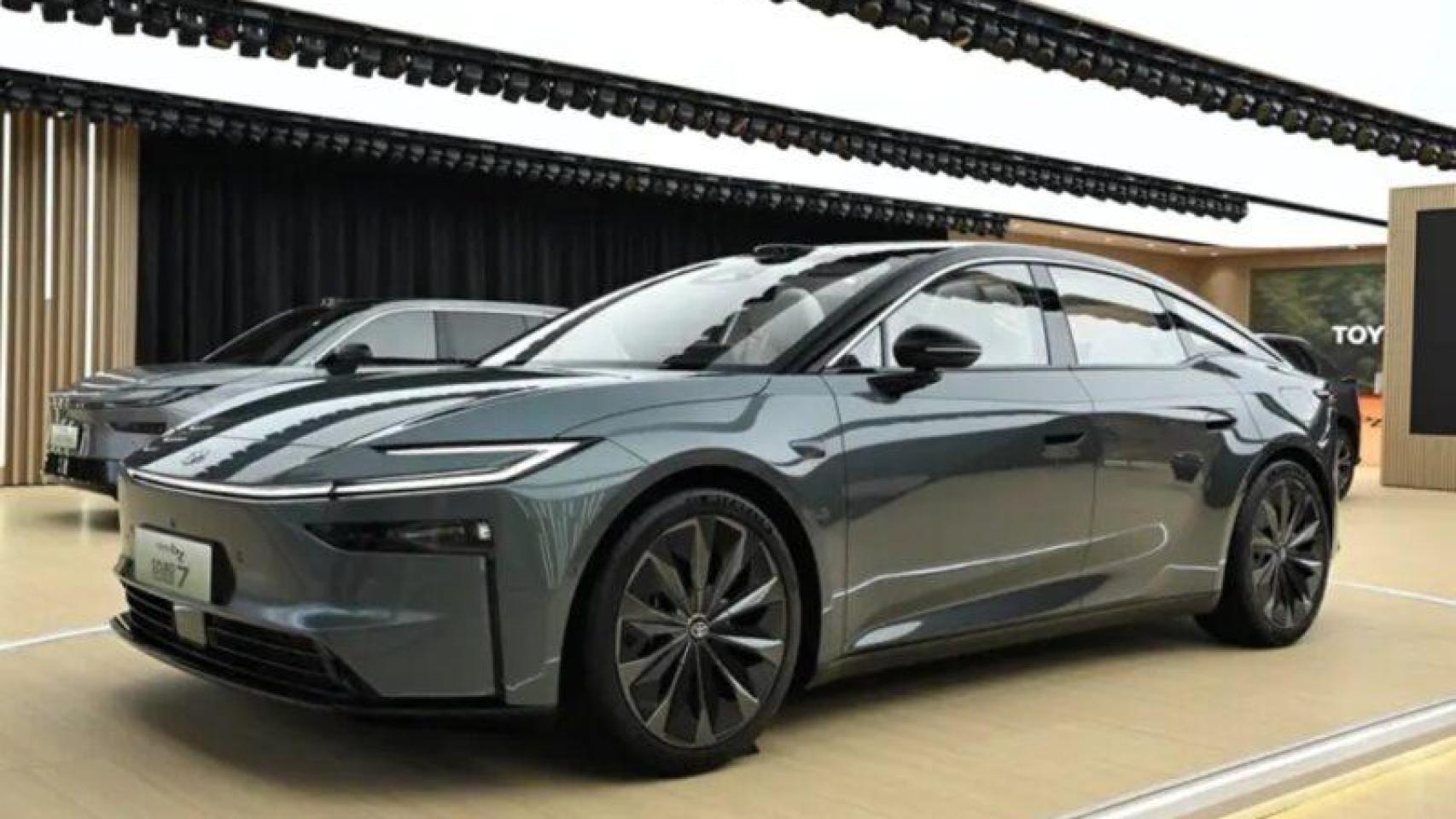 Toyota se alía con Xiaomi y Huawei para hacer más inteligentes sus coches