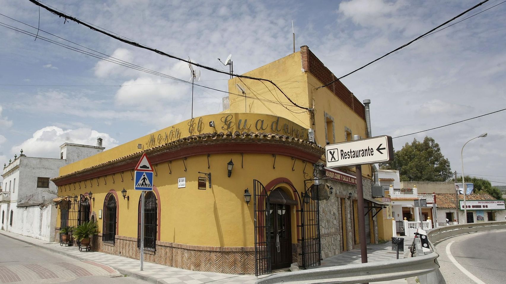 El bar favorito de Carlos Herrera en un pueblo de Cádiz: "El mejor ...