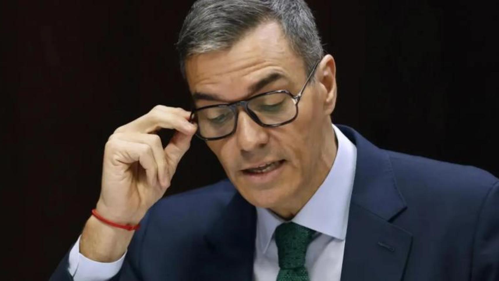 De Anna Wintour a Pedro Sánchez: las gafas hablan mucho de quien las lleva