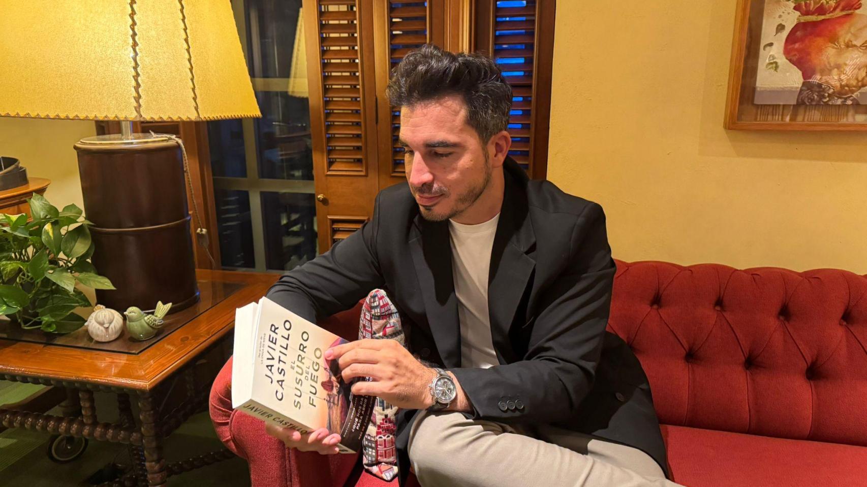 Javier Castillo, escritor sobre su novela 'El susurro del fuego ...