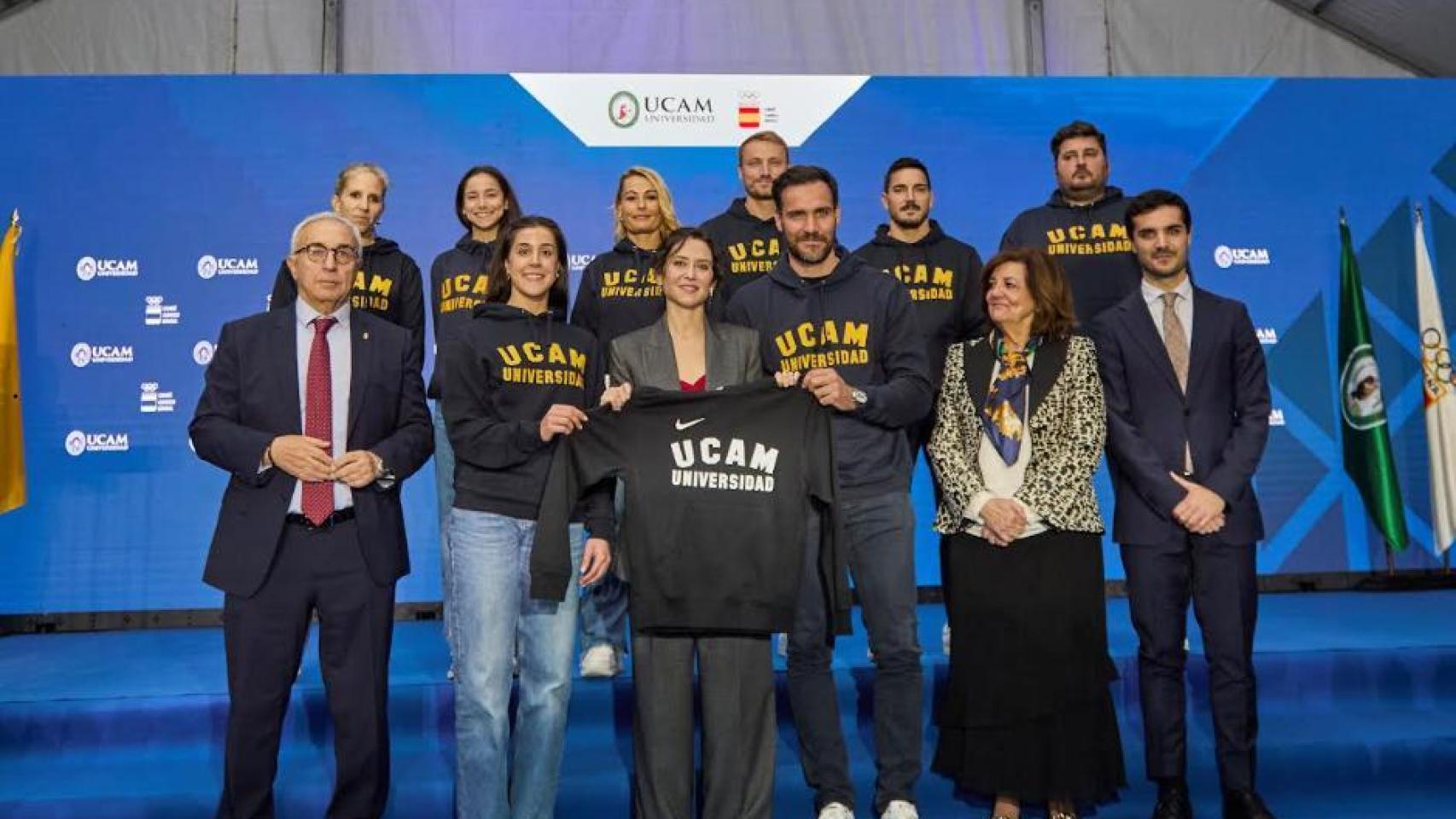 La UCAM inaugura su campus de Madrid con el COE en un acto presidido ...