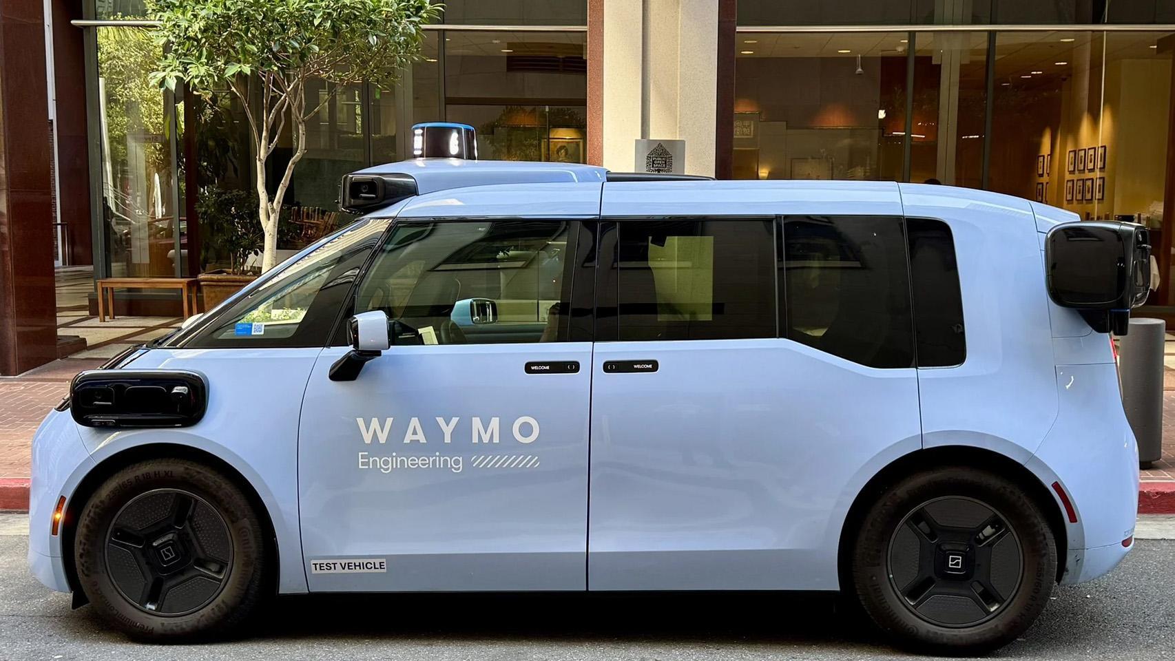 Llega Waymo Ojai, la minifurgoneta autónoma y china que Google ...