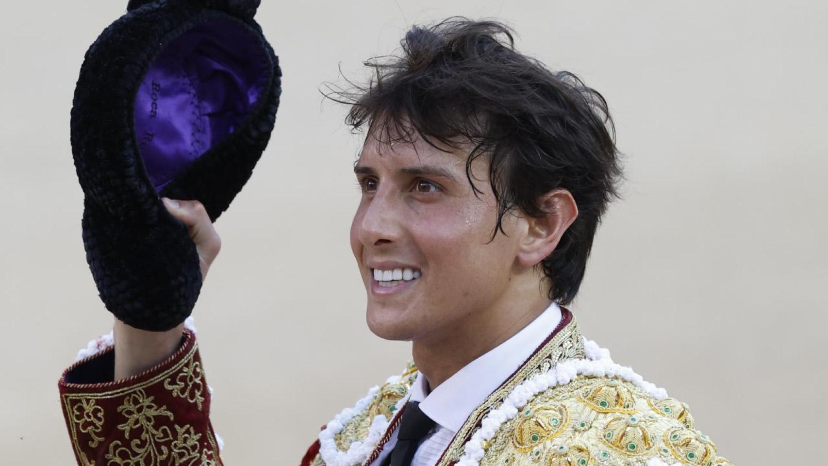 Roca Rey cancela su primera corrida tras la grave cogida sufrida en ...