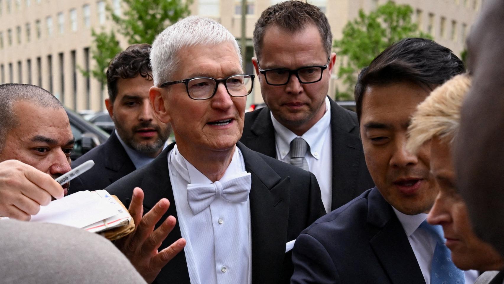 Trump pide ayuda a Elon Musk y Tim Cook para presionar a Xi Jinping: la ...