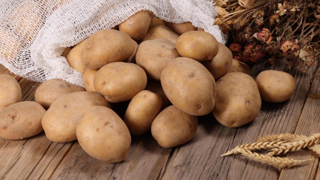Va a entrar en vigor: las patatas españolas cambiarán su seguridad y ...