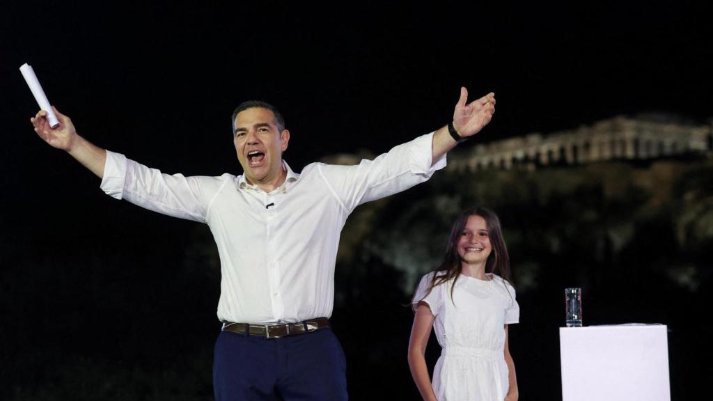 Alexis Tsipras regresa a la arena política en Grecia con un nuevo ...