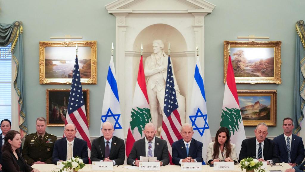 Israel y el Líbano acuerdan un alto el fuego condicionado a que Hezbolá ...
